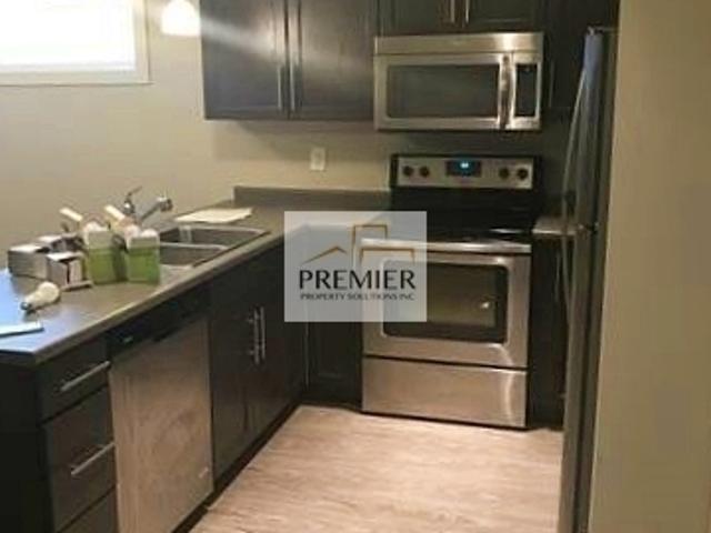 3 BR, 2 BA Apartment 1 250 Thomas Berry St, Winnipeg, MB R2H 0R3