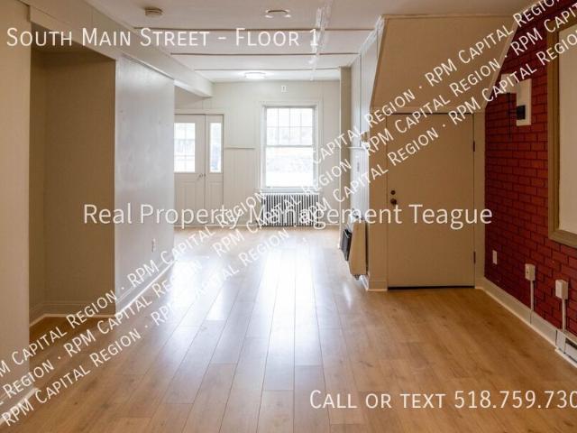 3 BR, 2 BA Apartment 1 South Main Street, Voorheesville, NY 12186