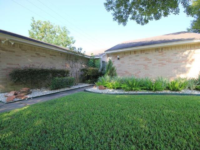3 BR, 2 BA Apartment 24002 Silversmith Lane, Katy, TX 77493