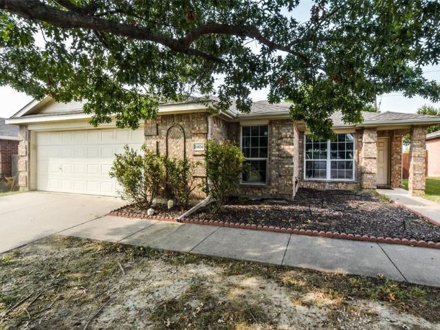 3 BR, 2 BA Apartment 2404 Glenhaven Dr, McKinney, TX 75071