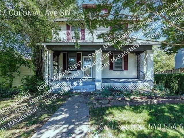 3 BR, 2 BA Apartment 2407 Colonial Ave SW, Roanoke, VA 24015