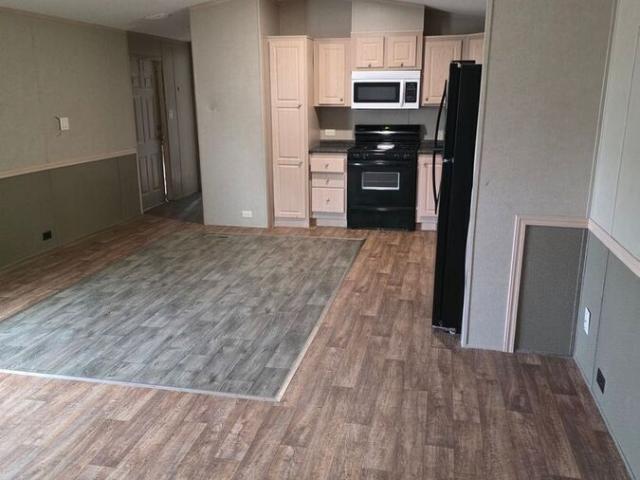 3 BR, 2 BA Apartment 2410 East 7Th Avenue, Stillwater, OK 74074