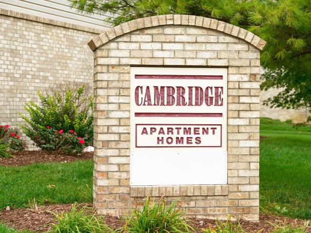 3 BR, 2 BA Apartment 2425 North Buckingham Road Unit 2469 2A, Fremont, NE 68025