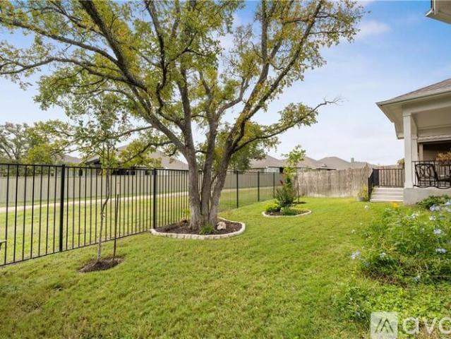 3 BR, 2 BA Apartment 242 Krupp Ave, Liberty Hill, TX 78642