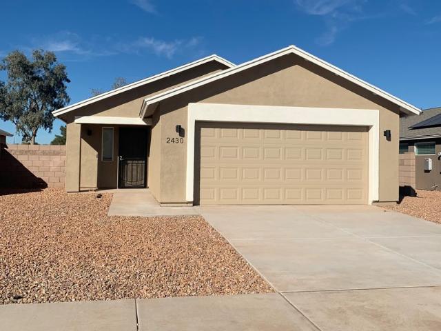 3 BR, 2 BA Apartment 2430 S Clovis Place, Tucson, AZ 85710