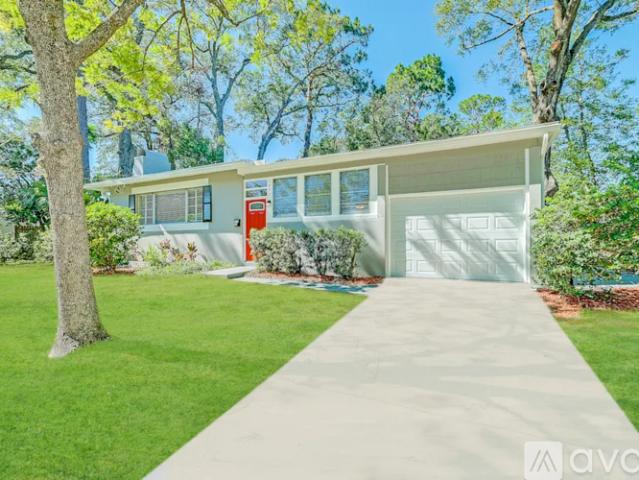 3 BR, 2 BA Apartment 2458 Mercer Cir S, Jacksonville, FL 32217