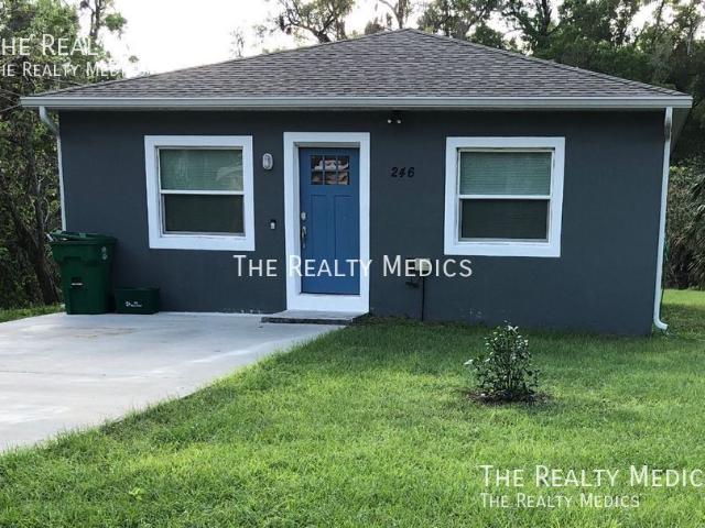 3 BR, 2 BA Apartment 246 S Virginia Ave, DeLand, FL 32724