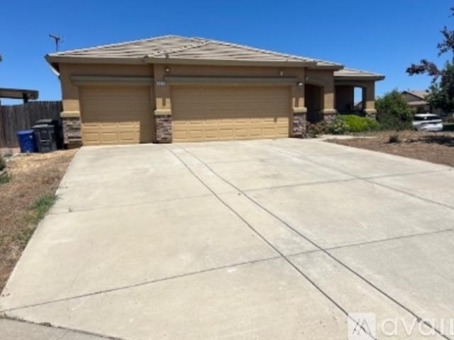 3 BR, 2 BA Apartment 2473 Scotscraig Ct, Marysville, CA 95901