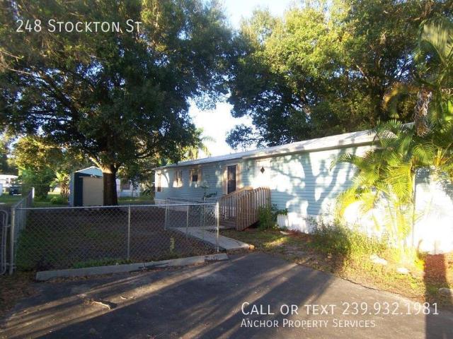 3 BR, 2 BA Apartment 248 Stockton St, North Fort Myers, FL 33903