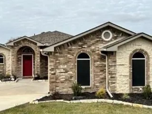 3 BR, 2 BA Apartment 249 Lakeview Way, Celina, TX 75009