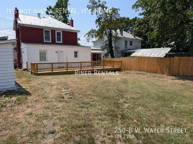 3 BR, 2 BA Apartment 250 B W. Water Street, Harrisonburg, VA 22801