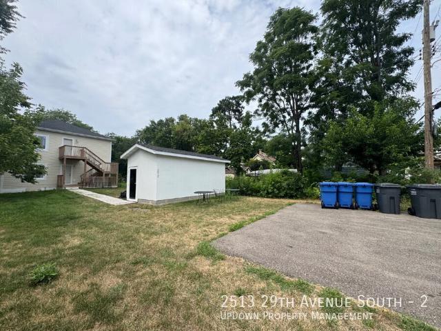 3 BR, 2 BA Apartment 2513 29th Avenue South, Minneapolis, MN 55406
