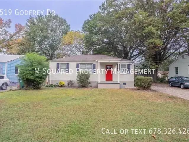 3 BR, 2 BA Apartment 2519 Godfrey Dr, Atlanta, GA 30318