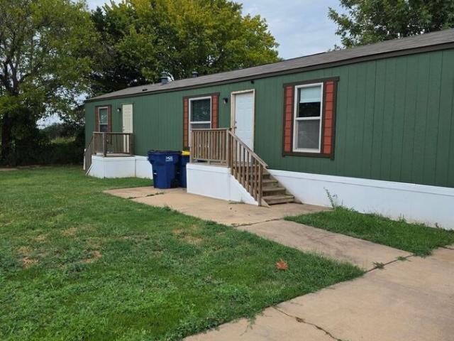 3 BR, 2 BA Apartment 2520 East 7Th Avenue, Stillwater, OK 74074