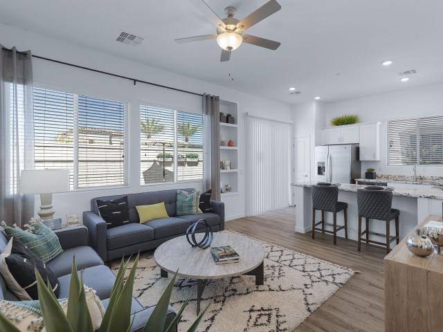 3 BR, 2 BA Apartment 2525 S. 75th Ave. Unit 1123, Phoenix, AZ 85043