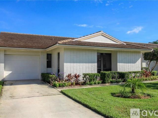3 BR, 2 BA Apartment 2525 Southwest Egret Pond Circle, Palm City, FL 34990