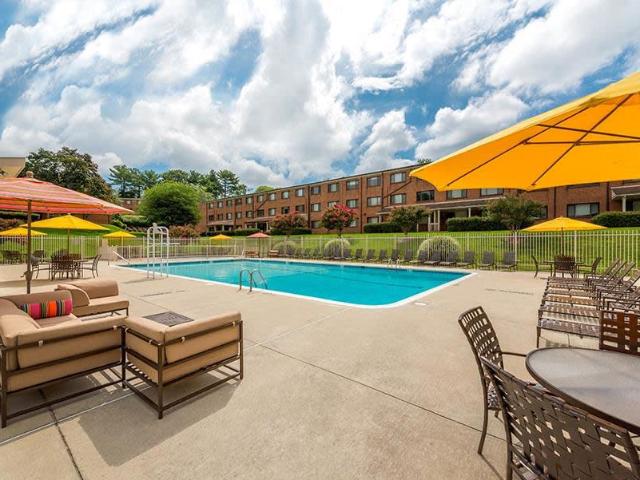 3 BR, 2 BA Apartment 2535 Ross Road Unit 2438 201, Silver Spring, MD 20910