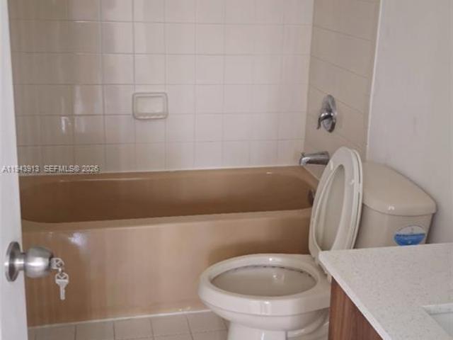 3 BR, 2 BA Apartment 2551 Southeast 16th Terrace, Homestead, FL 33035