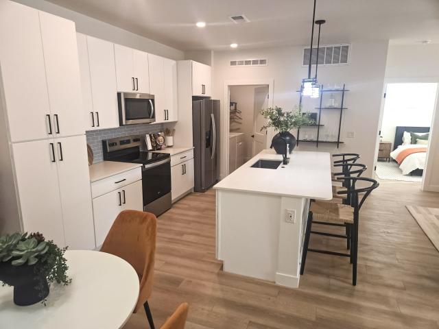 3 BR, 2 BA Apartment 255 North Camino Mercado Unit 118 2106, Casa Grande, AZ 85122