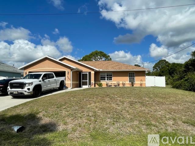 3 BR, 2 BA Apartment 2565 Clovelon Street, North Port, FL 34291
