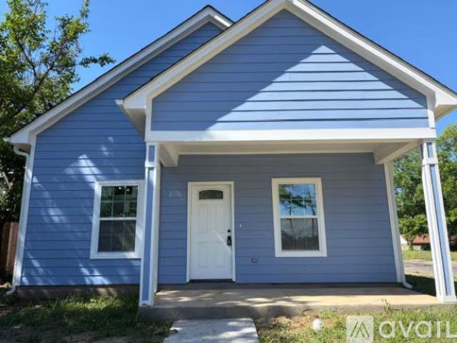 3 BR, 2 BA Apartment 2584 Tutwiler Ave, Memphis, TN 38112