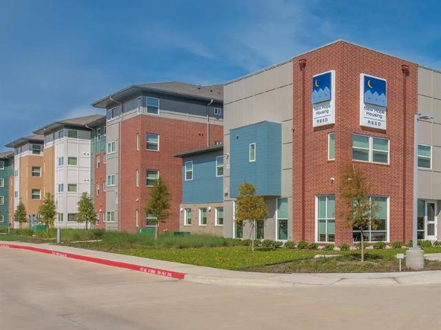 3 BR, 2 BA Apartment 2605 Reed Rd, Houston, TX 77051