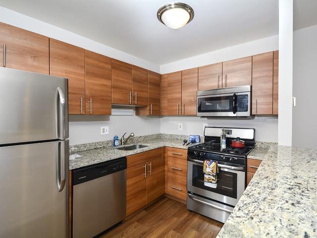 3 BR, 2 BA Apartment 2617 Dekalb Pike Unit 401, Norristown, PA 19401