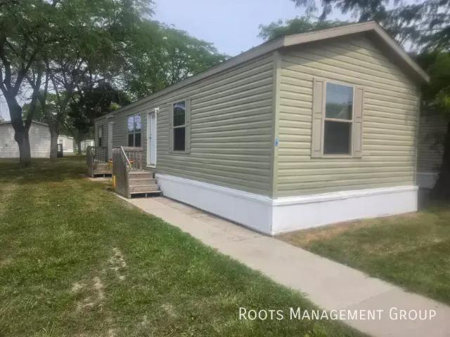 3 BR, 2 BA Apartment 2619 Gemini Street, Saginaw, MI 48601