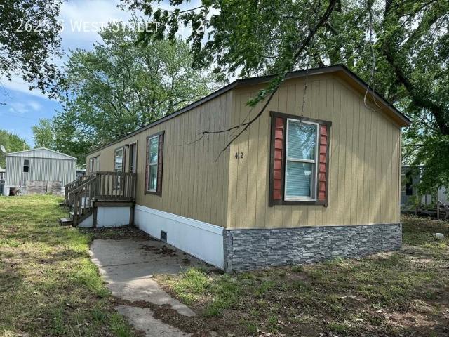 3 BR, 2 BA Apartment 2625 S West Street, Wichita, KS 67217