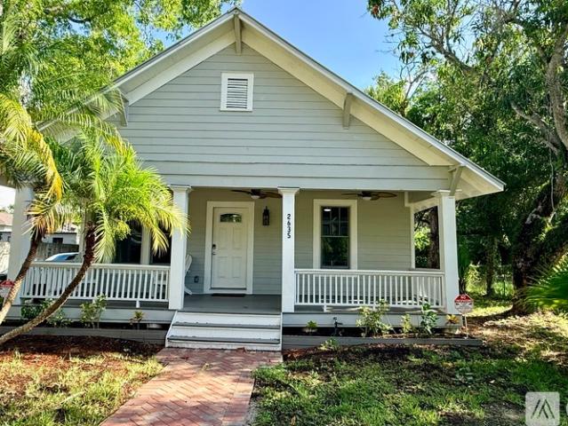 3 BR, 2 BA Apartment 2635 Michigan Avenue, Fort Myers, FL 33916