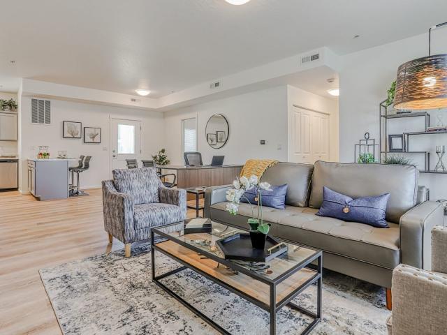 3 BR, 2 BA Apartment 2652 West 15th Avenue Unit C120, Kennewick, WA 99337