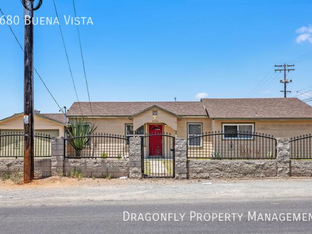 3 BR, 2 BA Apartment 2680 Buena Vista, Lemon Grove, CA 91945
