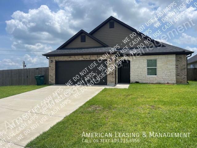 3 BR, 2 BA Apartment 2680 Saint Helena Street, Beaumont, TX 77703