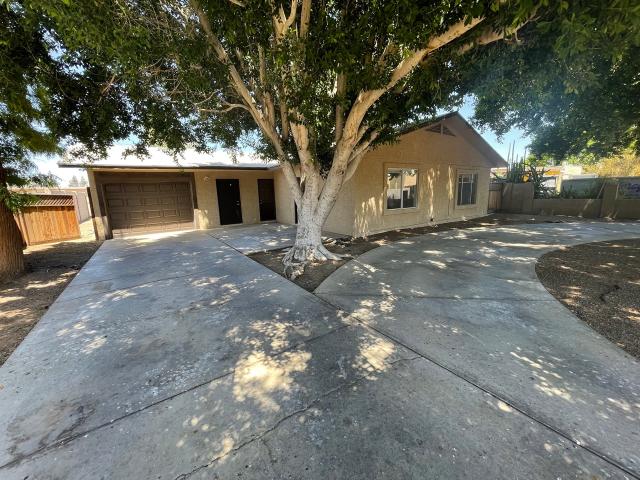 3 BR, 2 BA Apartment 2704 W 15TH ST, YUMA, AZ 85364