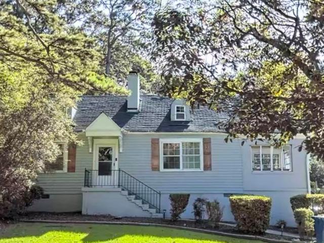 3 BR, 2 BA Apartment 2710 Winburn Terrace, Atlanta, GA 30344