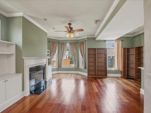 3 BR, 2 BA Apartment 2720 West Chanay Street, Chicago, IL 60647