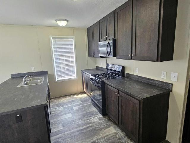 3 BR, 2 BA Apartment 2737 W. Washington Center, Fort Wayne, IN 46818