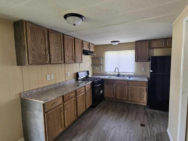 3 BR, 2 BA Apartment 2737 W. Washington Center, Fort Wayne, IN 46818