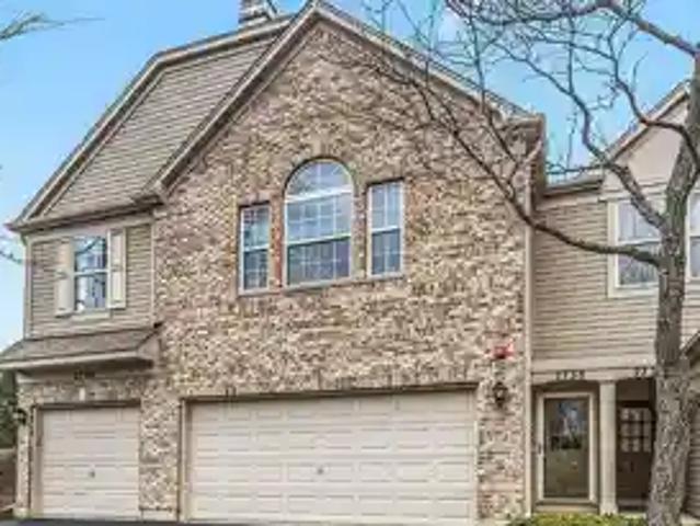 3 BR, 2 BA Apartment 2738 Rockport Ln, Naperville, IL 60564