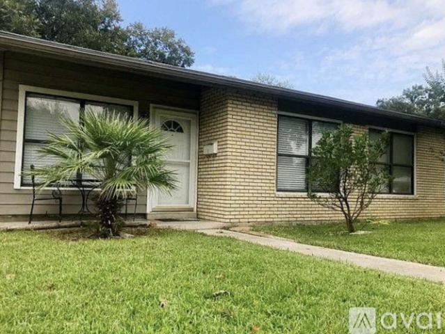 3 BR, 2 BA Apartment 275 Greenhill Pass, San Antonio, TX 78213
