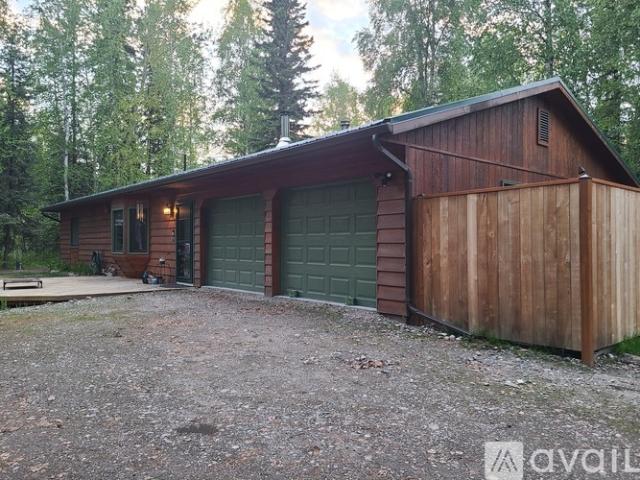 3 BR, 2 BA Apartment 2787 Templeton Street, North Pole, AK 99705