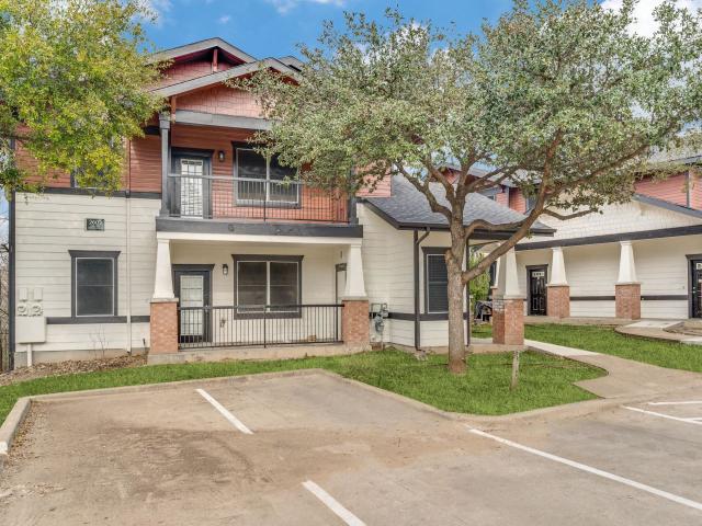 3 BR, 2 BA Apartment 2800 Collins Creek Dr Unit C3011B, Austin, TX 78741