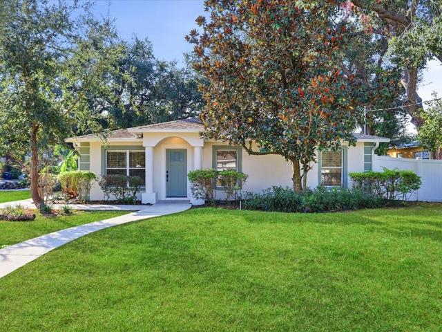 3 BR, 2 BA Apartment 2802 West North A Street, Tampa, FL 33609