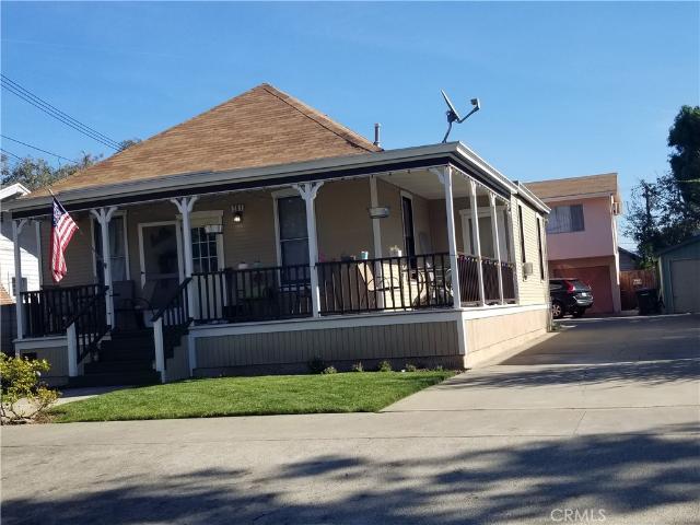 3 BR, 2 BA Apartment 281 North Grand Street, Orange, CA 92866