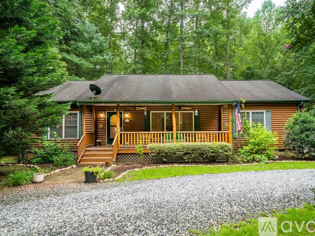 3 BR, 2 BA Apartment 281 Raven Boulevard, Lake Lure, NC 28746