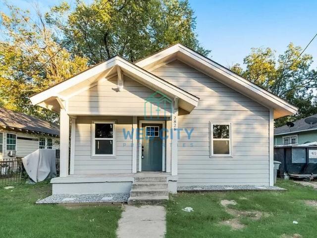 3 BR, 2 BA Apartment 2826 Casey St, Dallas, TX 75215