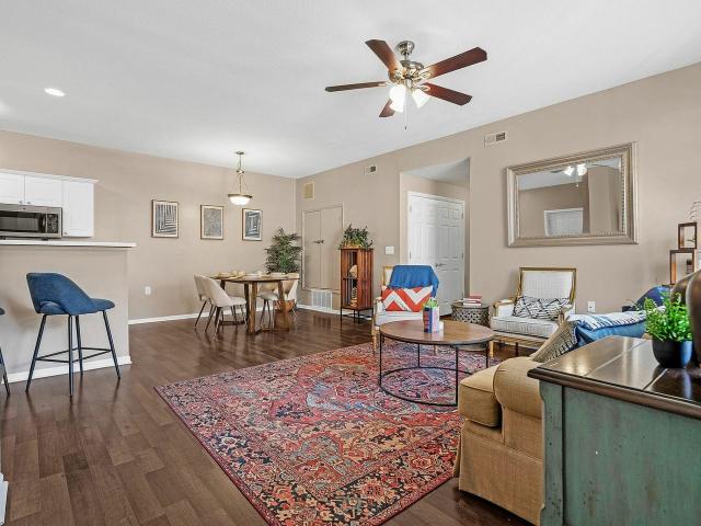 3 BR, 2 BA Apartment 2828 Marblevista Boulevard Unit 2634, Columbus, OH 43204