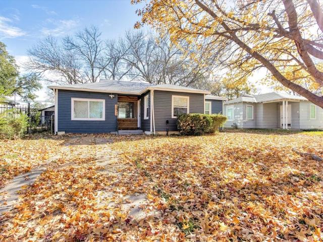 3 BR, 2 BA Apartment 2837 South Hls Ave, Fort Worth, TX 76109