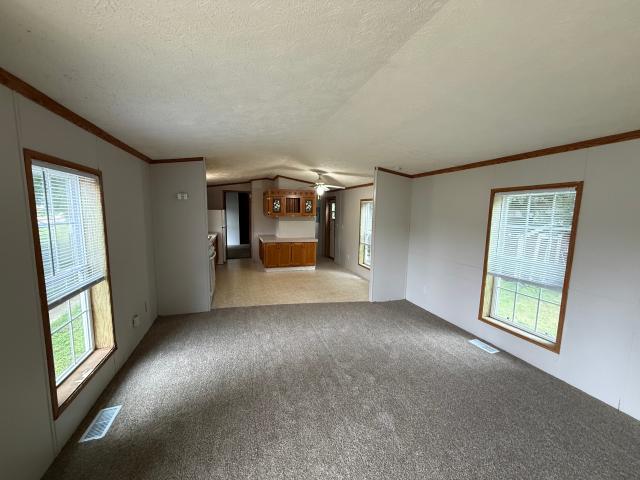 3 BR, 2 BA Apartment 285 E Birdsall Dr, Battle Creek, MI 49037