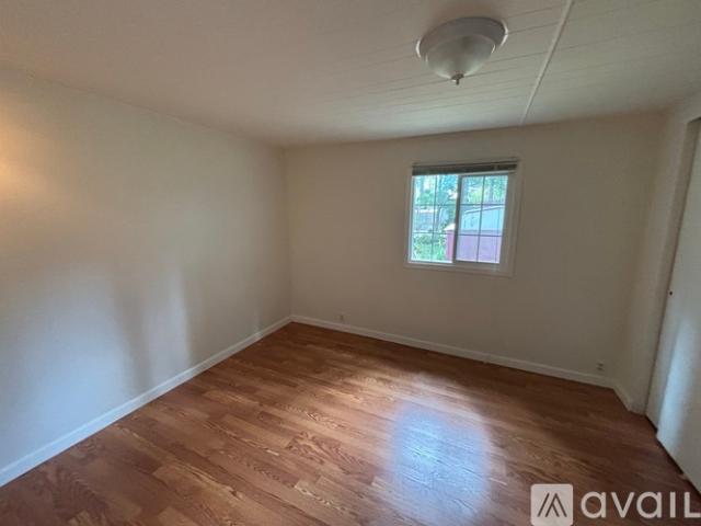 3 BR, 2 BA Apartment 2895 Willow St, Pollock Pines, CA 95726